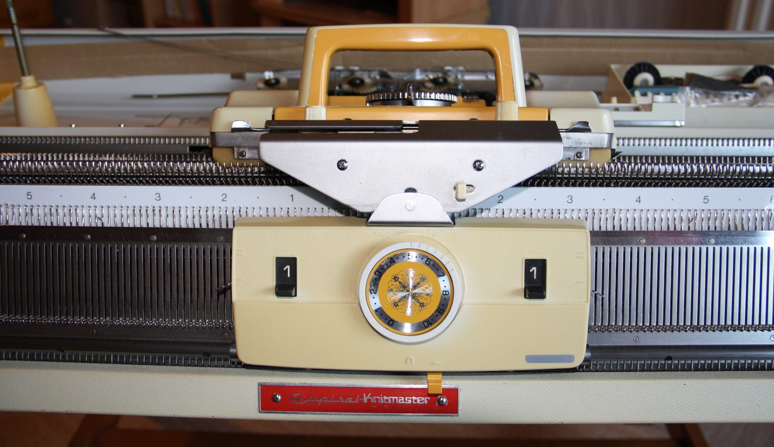 Machine à tricoter d'occasion - L'atelier du tricot